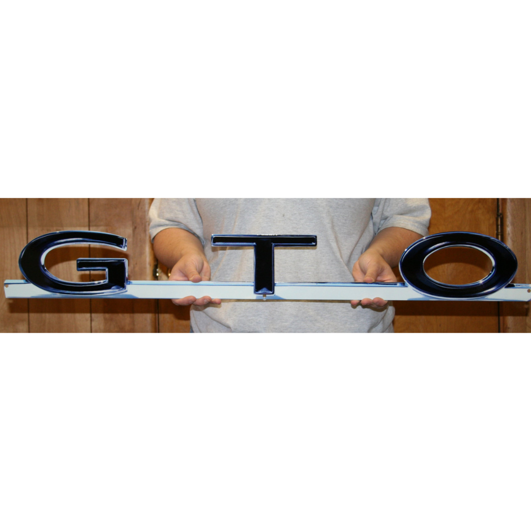 Vintage Pontiac GTO Emblem Steel Sign | Classic Auto Store Online